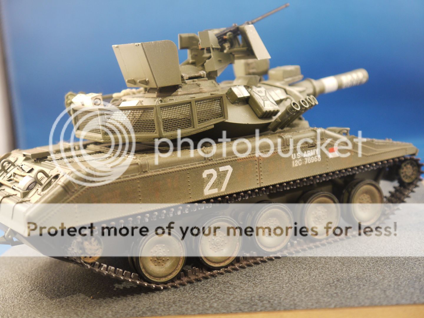 1/35 Academy M551 Sheridan - Ready for Inspection - Armour ...